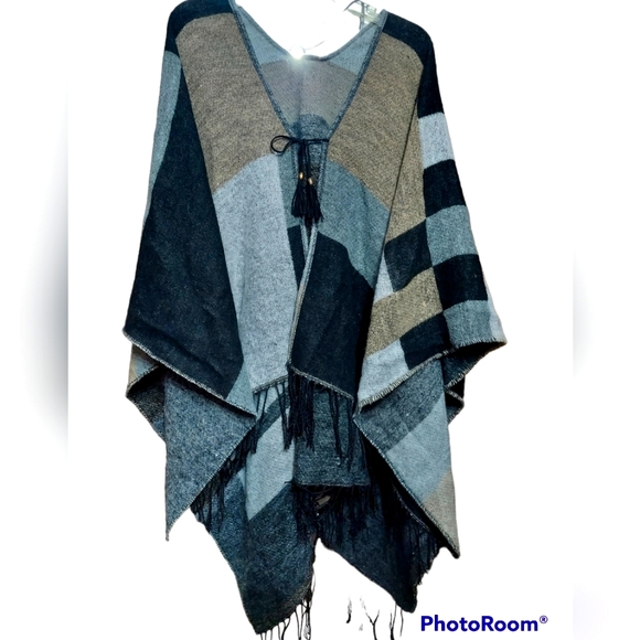 Jackets & Coats | Cape Block Color Xl | Poshmark